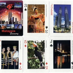 Quên Tarot — The World of Playing Cards
